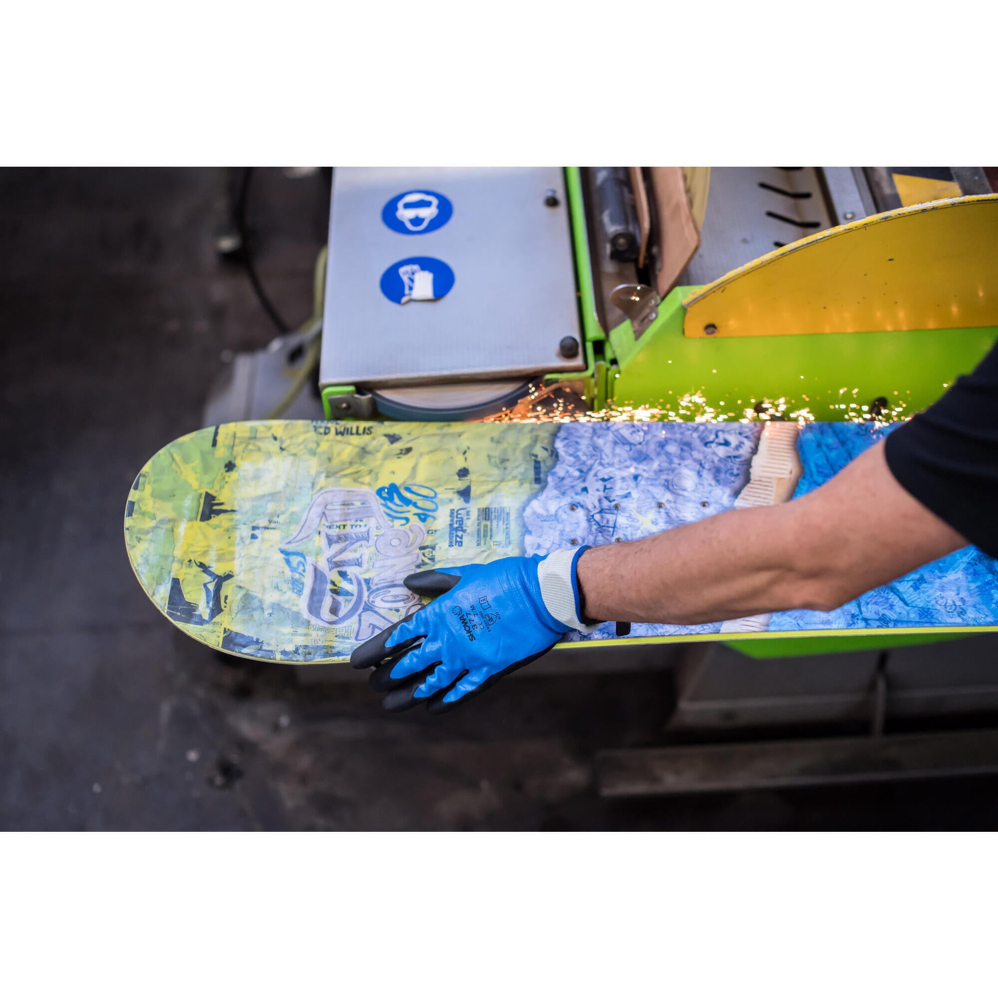 Snowboard Service – Craigdon Mountain Sports Edinburgh
